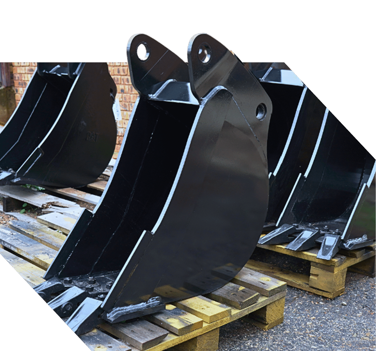 CAT TLB Implements | Backhoes & Front Buckets For Sale